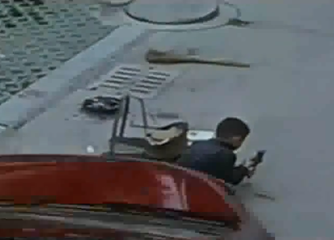 SUV Runs Over Boy, And Then... - AUTOMOLOGY: automotive + logy (the ...