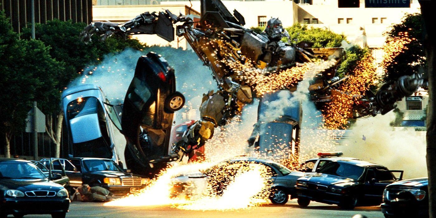 Michael Bay Is The Director Who Damaged and Destroyed the Most Cars in ...
