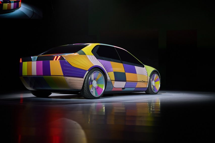 BMW Introduces First Ever Colour-Changing Car - AUTOMOLOGY: automotive ...